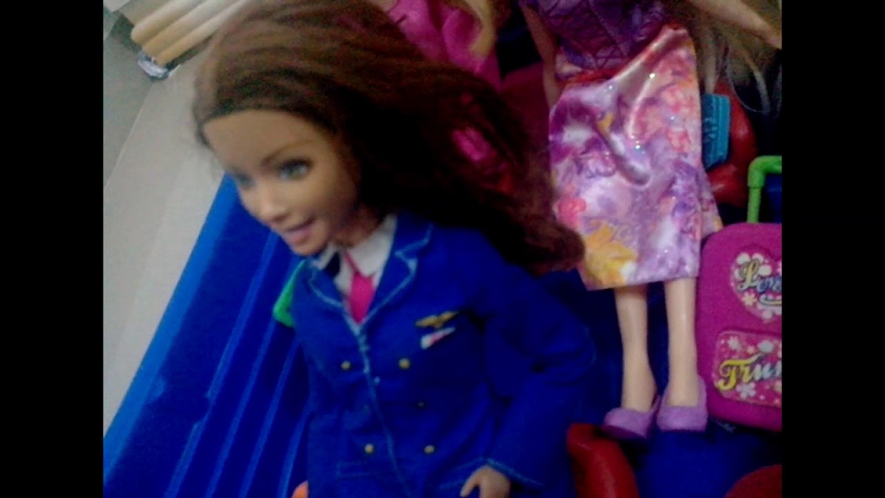 Barbie sick in airport - YouTube