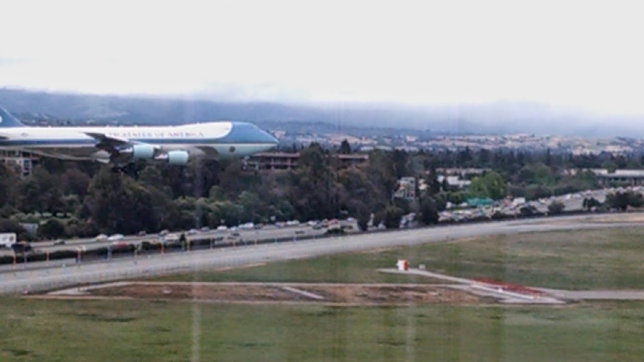 Air Force One arrives at Moffett Field on May 8, 2014 - YouTube