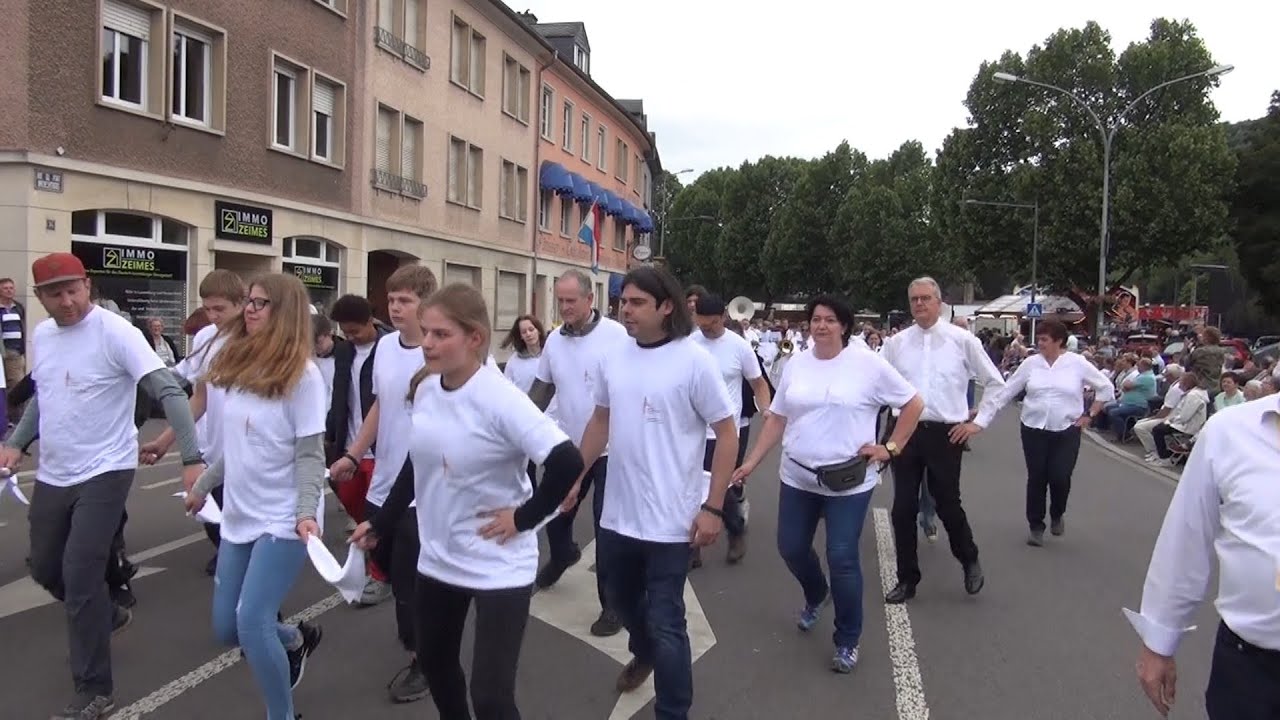5 Minuten Echternacher Springprozession 2022 - YouTube