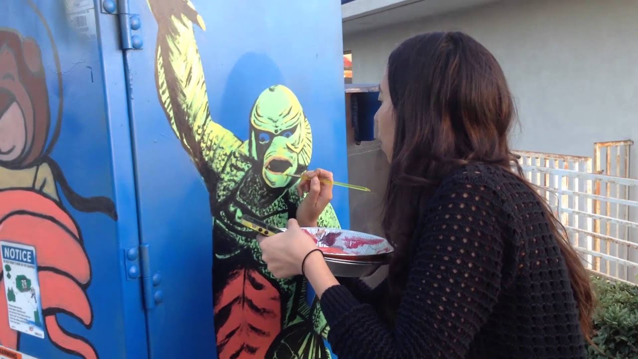 Painting a Utility Box - Easy Things to Draw - YouTube