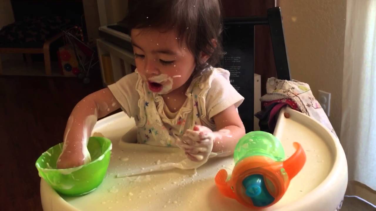 Messy yogurt eater 4/15/16 - YouTube