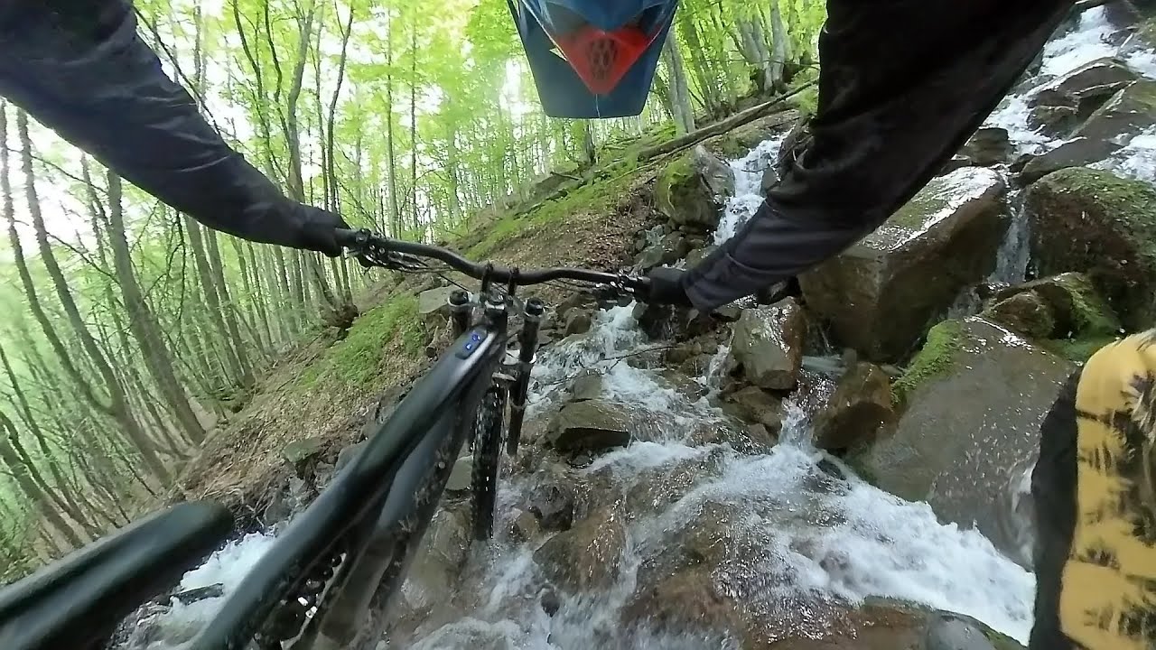 Ligonchio - Rio Freddy - MTB POV - YouTube