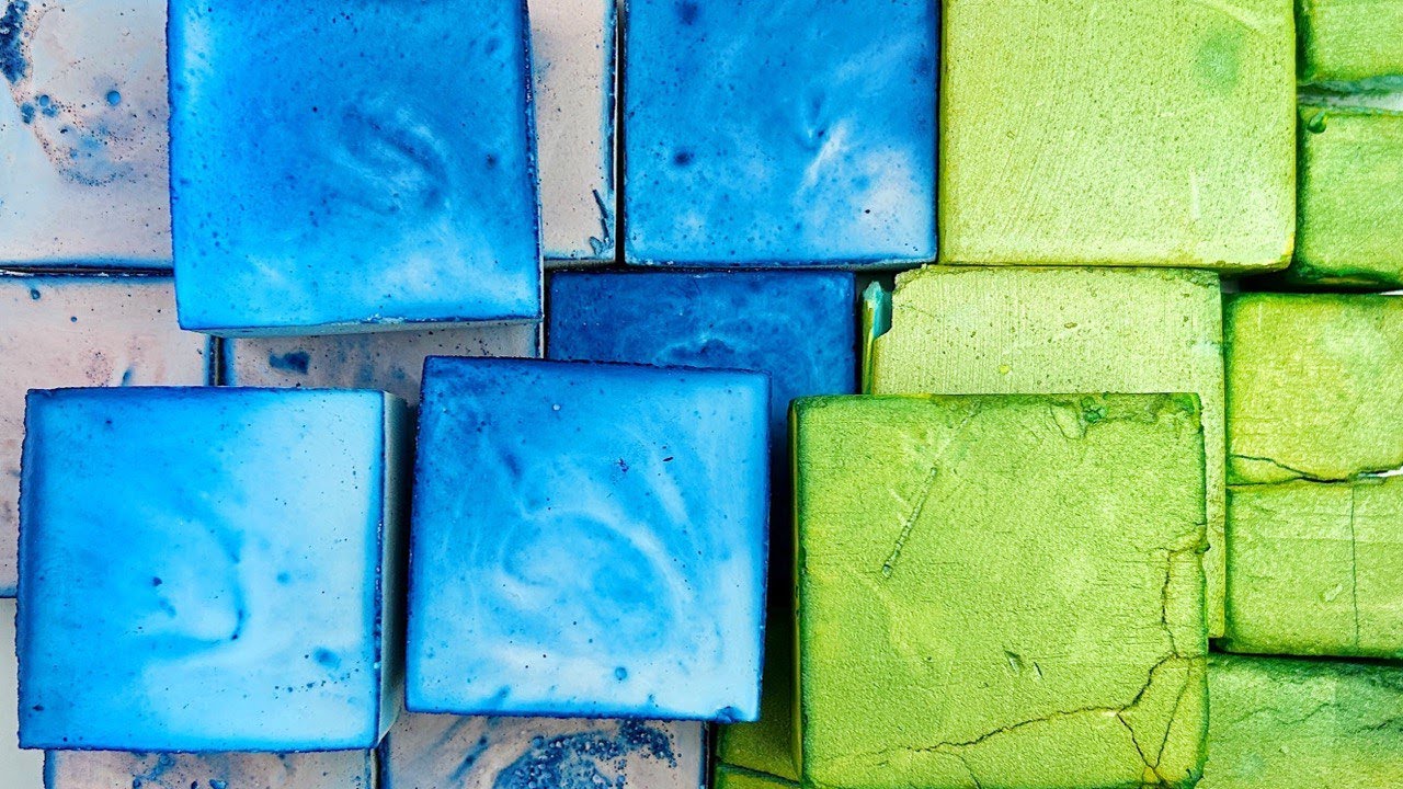 Colored chalk★GYM CHALK★Crispy powder★Oddly satisfying video★ - YouTube