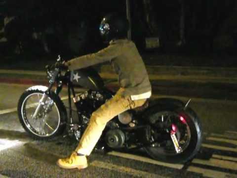 Harley Davidson '72 Shovelhead stroker - YouTube