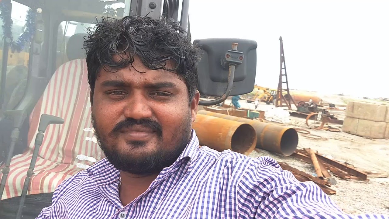 Chennai Port Chandra crane operator - YouTube