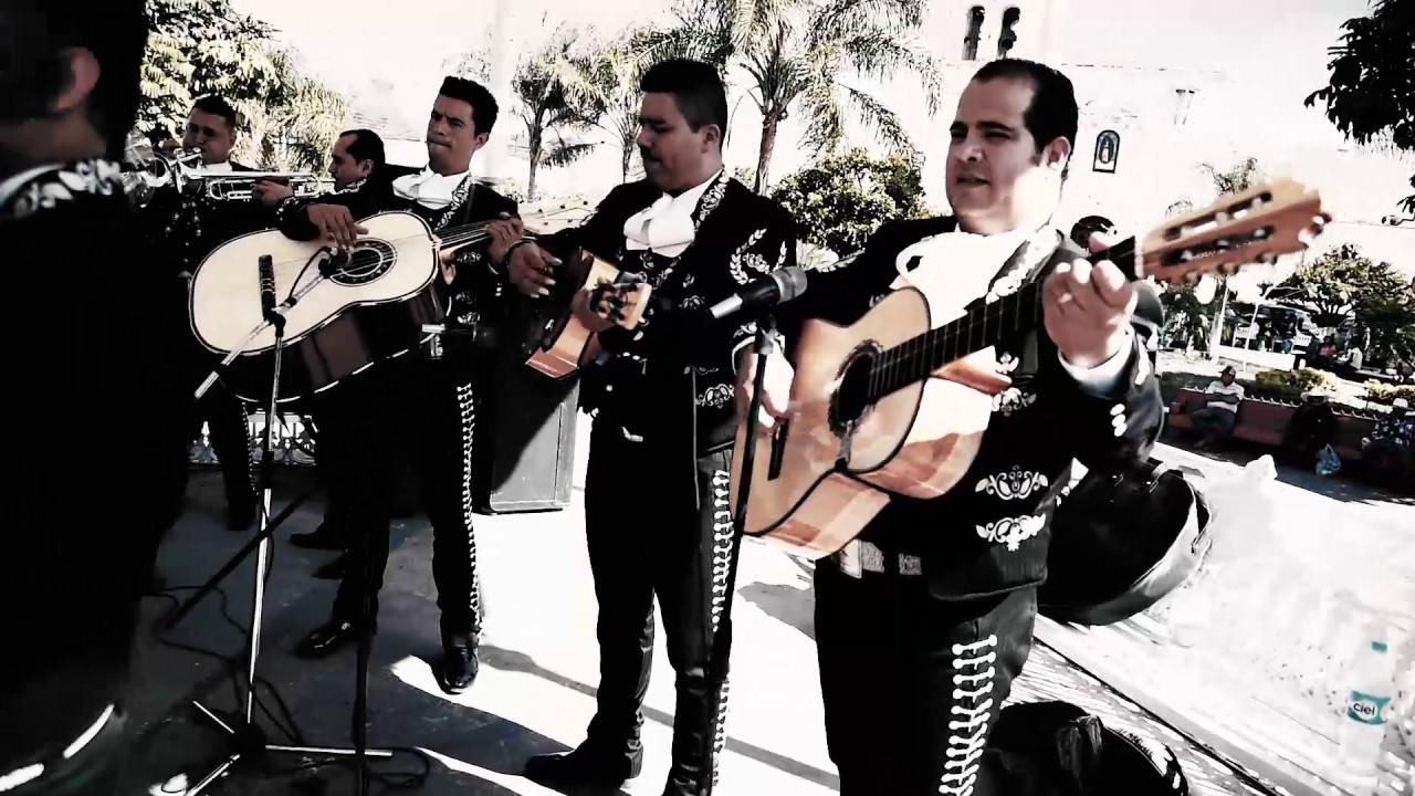 mariachi internacional mi cocula - YouTube