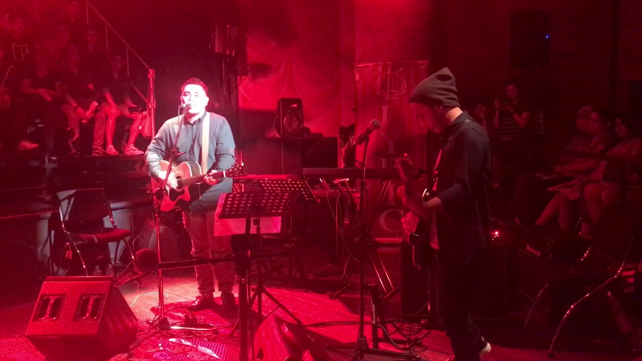 December Avenue - Confession - 1st Major Concert - YouTube