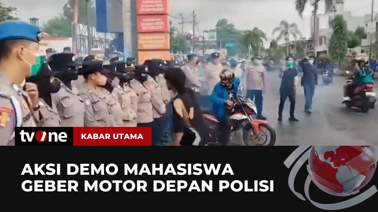 Pengendara Geber Motor dan Membentak di Depan Polwan | Kabar Utama tvOne - YouTube