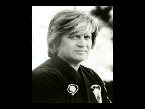 American Kenpo Homenaje al Maestro Ed Parker - YouTube