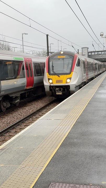 Greater Anglia Class 720 Aventra (720547) arriving into Lea Bridge on December 13th 2024 # ...