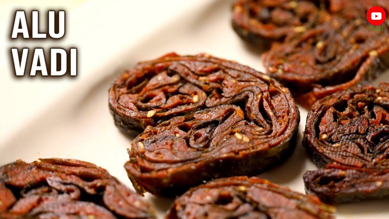 खंमंग खुशखुशीत आळुची वडी | Alu Chi Vadi Recipe | #viral #kitchen # ...