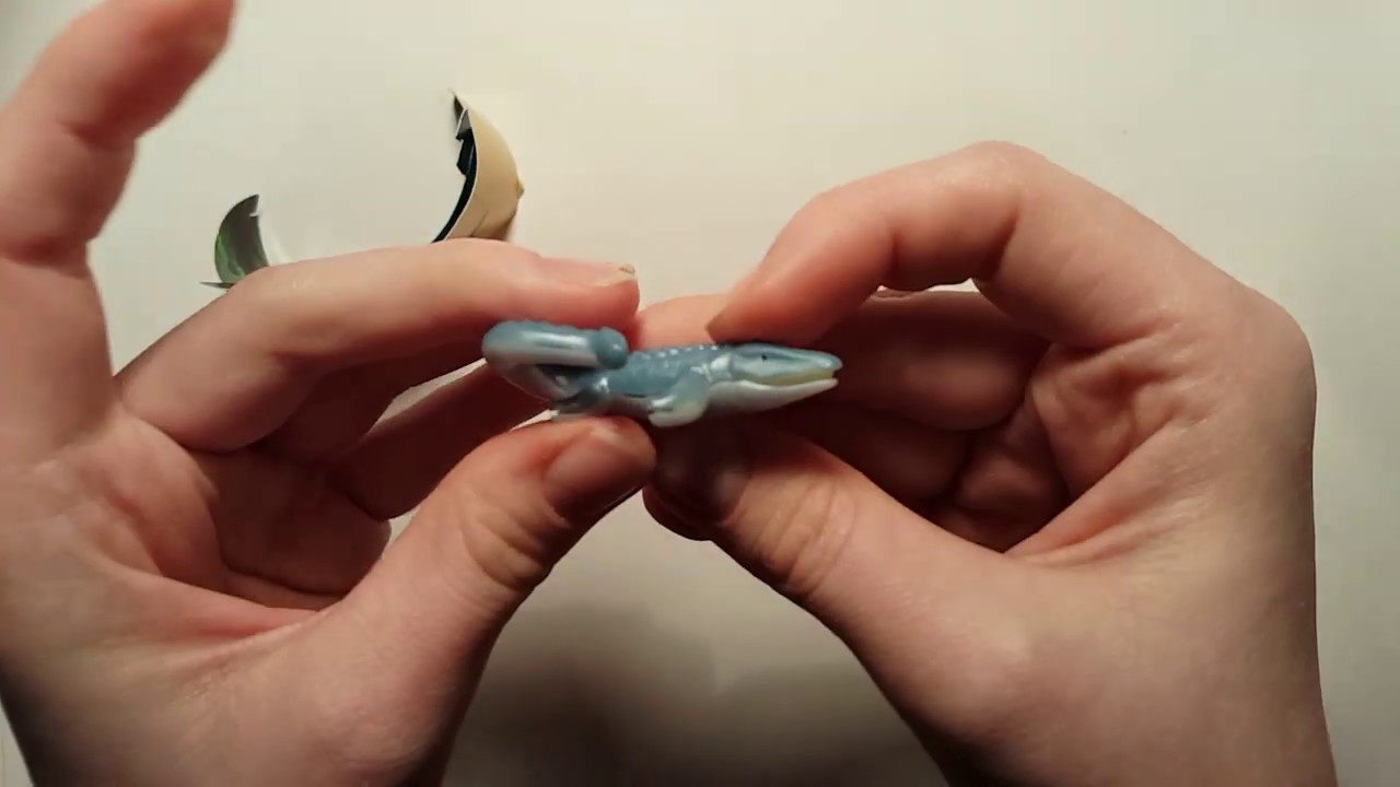 Surprise Egg Kinder Jurassic World Mosasaurus - YouTube
