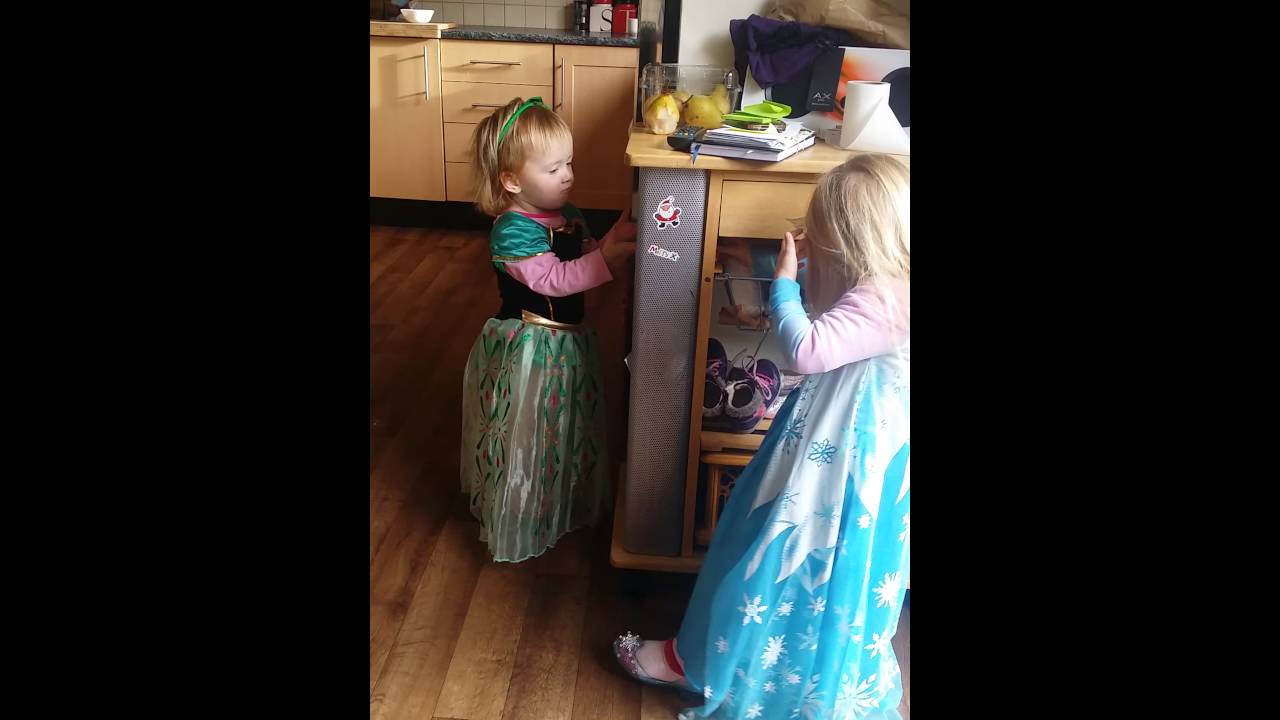 Anna and Alsa - YouTube