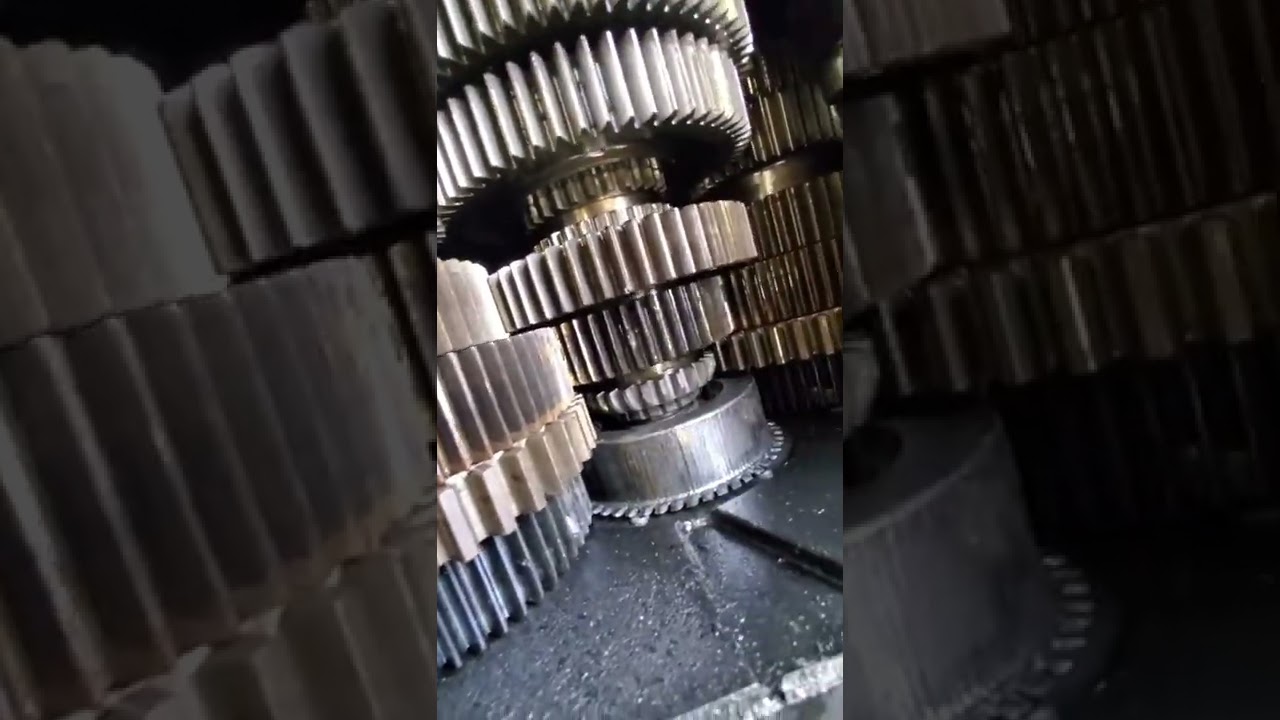 Eaton Transmission Catastrophic failure #shorts - YouTube