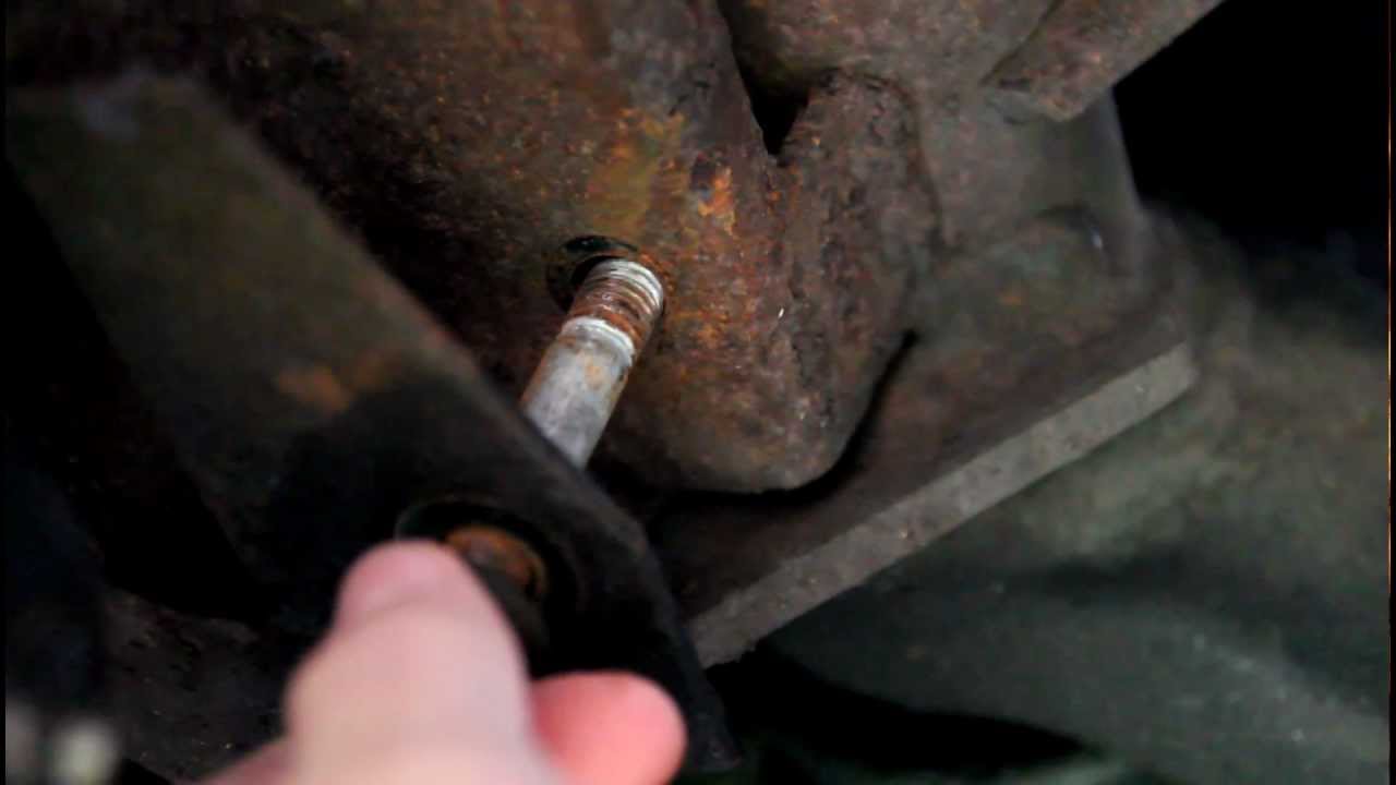 Possible Wallowed Out Track Bar Mounting Hole (1996 Jeep Grand Cherokee ...