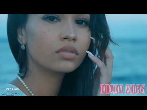 VIDEO HOT SEKSI MODEL FOTO SHOOT , AWAS SALAH FOKUS....