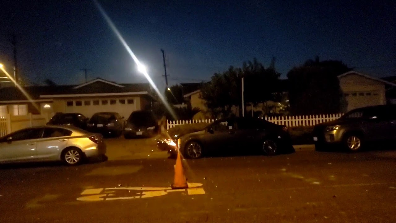 Screamer rocket firework - YouTube