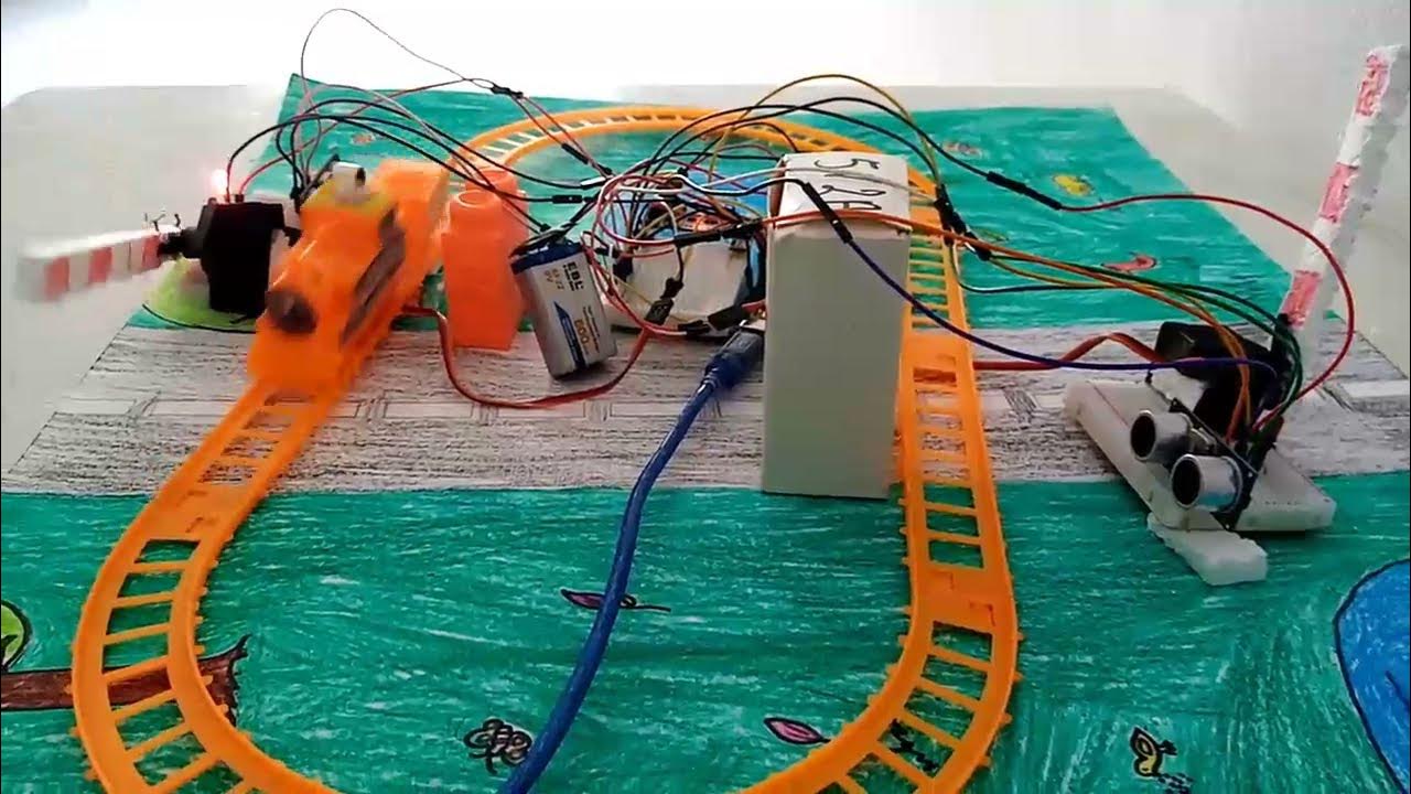 Simulation du fonctionnement des barrières des chemins de fer avec ...