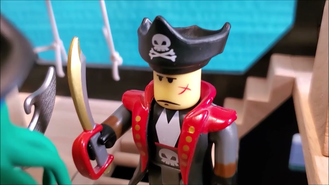 Roblox Pirates: Captain Rampage VS. Captain Squid - YouTube