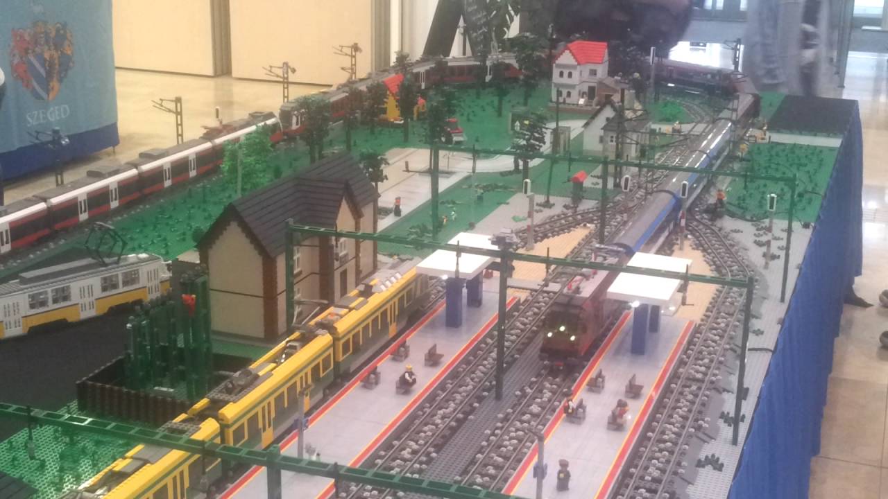 LEGO-Railjet train with some hungarian passanger waggons - YouTube