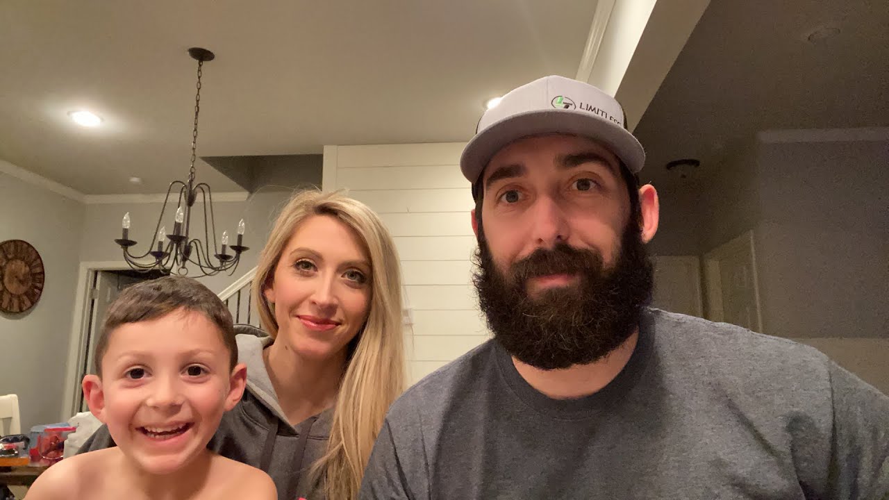 7pm live stream - YouTube