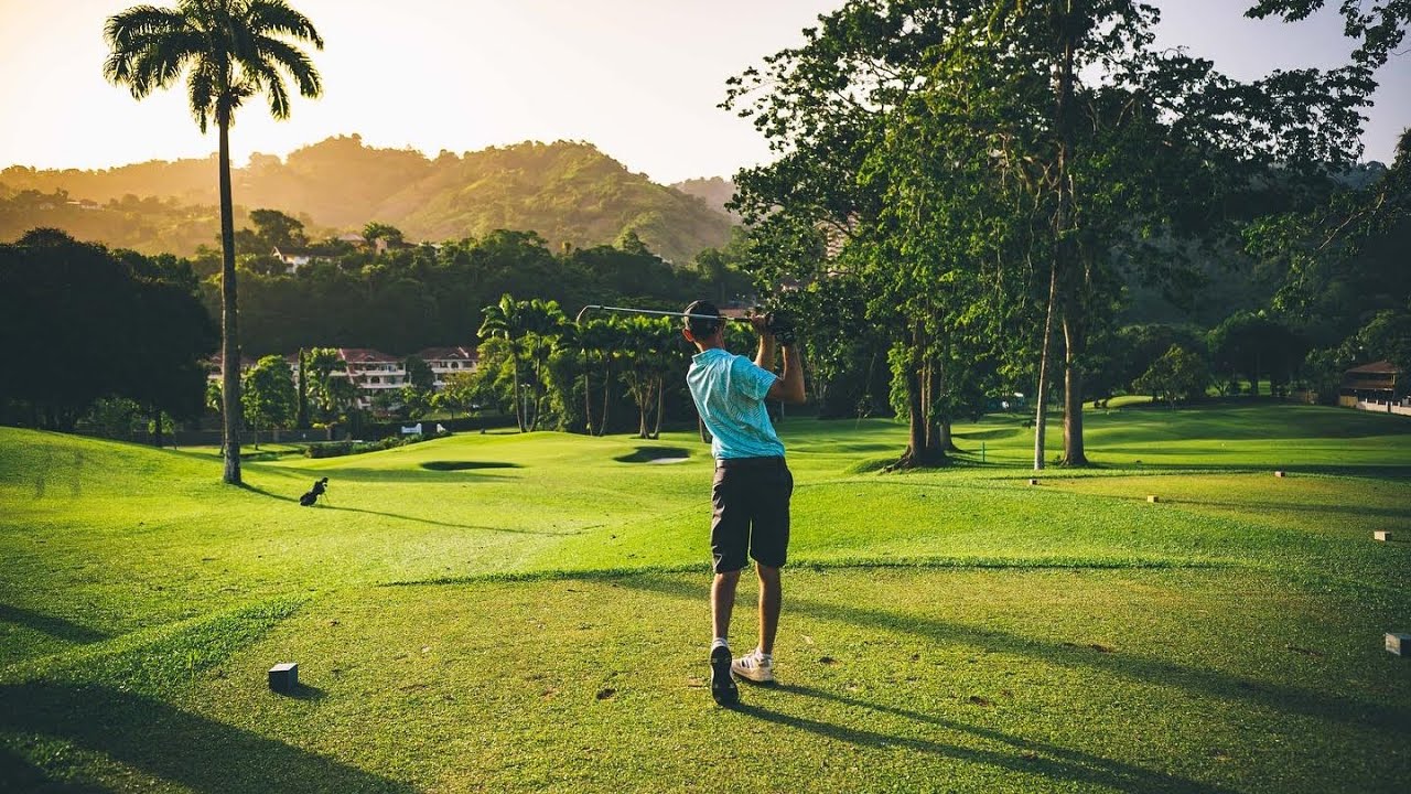 Keeping track of your progress is important… golf is hard! - YouTube