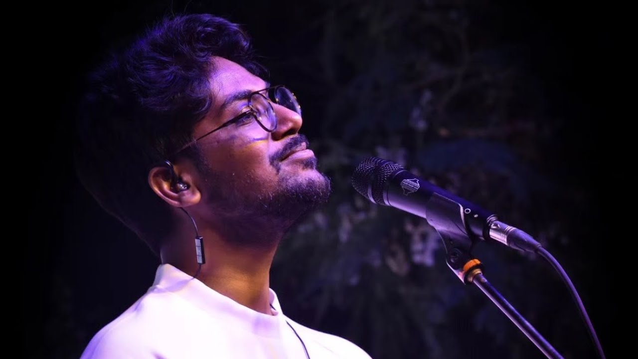 Amrutham Song Performance| Sweekar Agasthi | Amrutham Serial | Niraval ...
