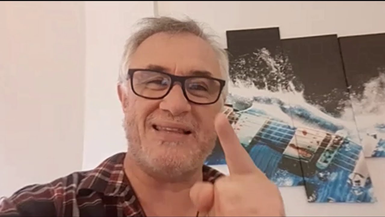 PACO JIMÉNEZ LA HORA DEL ROCK DESDE MENORCA - YouTube