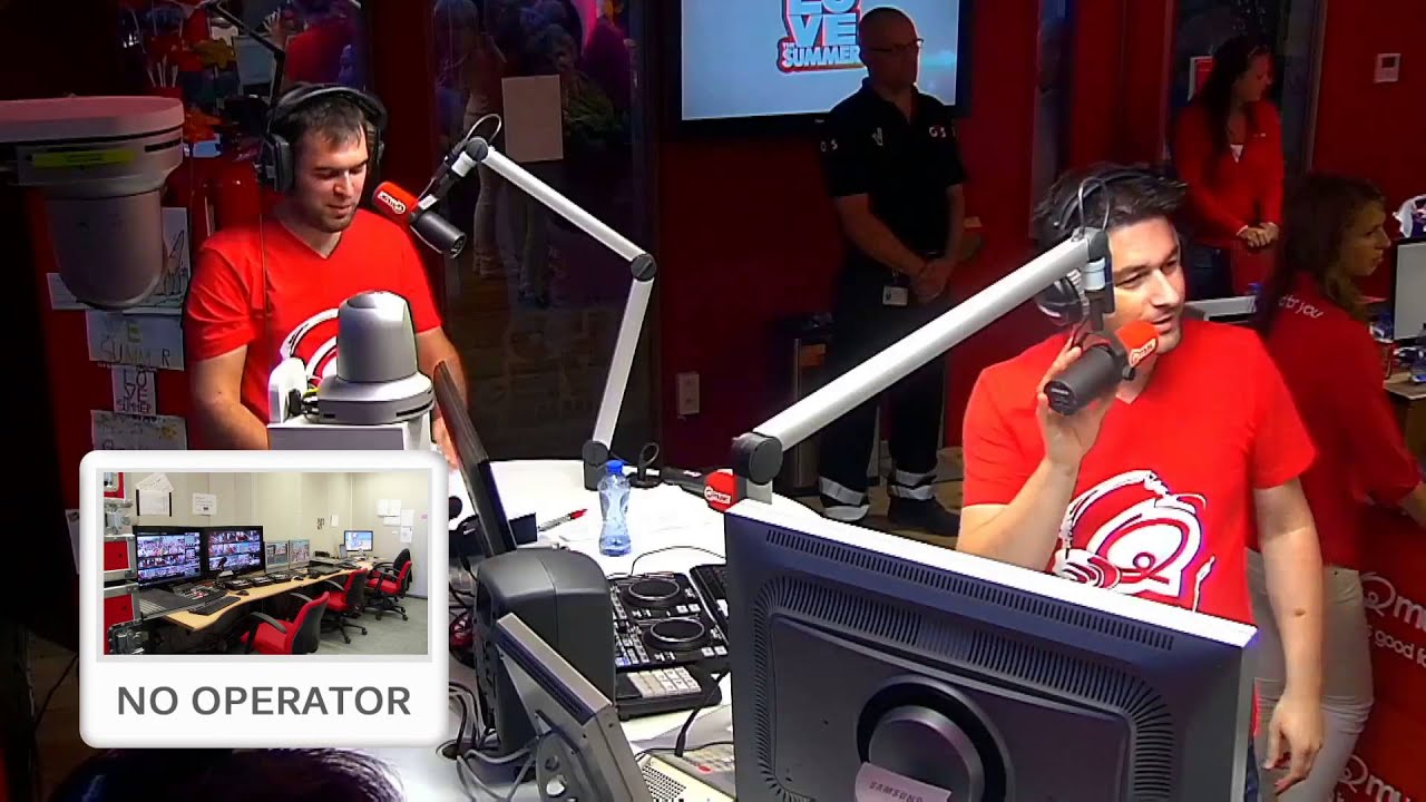 Broadcast Pix VOX demo featuring the Q-Music Beach House - YouTube