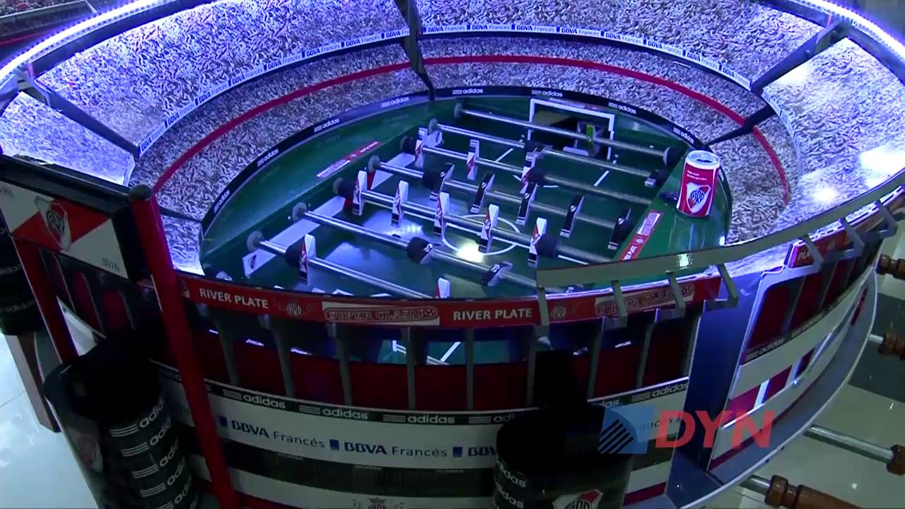 El metegol: una pasión que se renueva con el color de los estadios ...