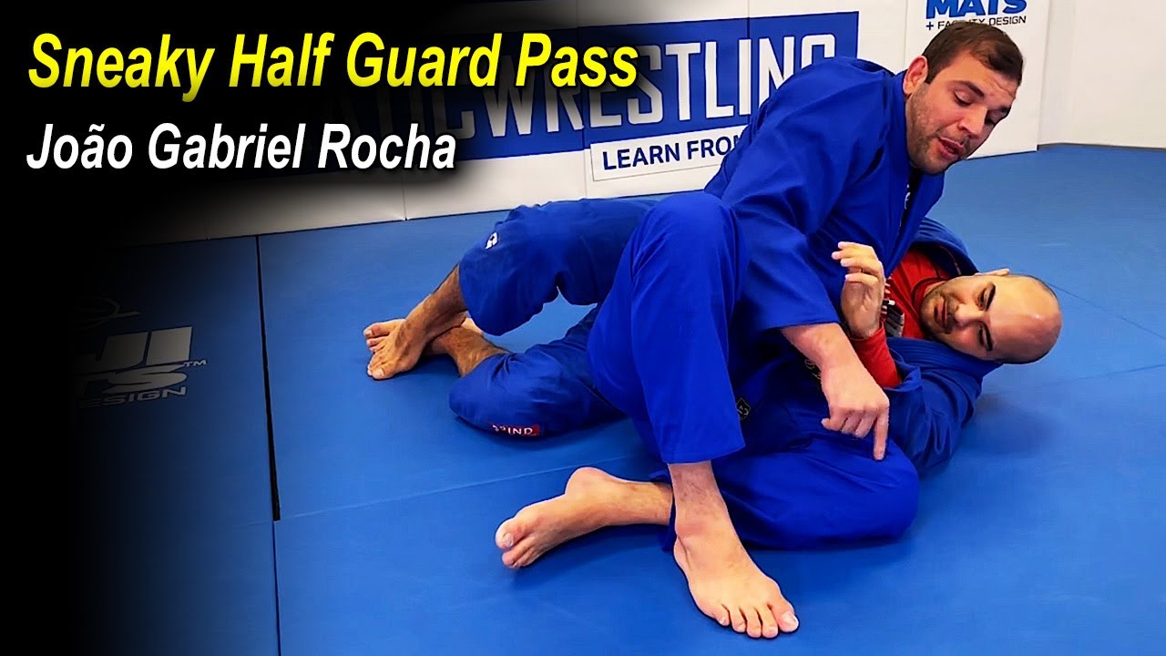 Sneaky Half Guard Pass - João Gabriel Rocha - YouTube