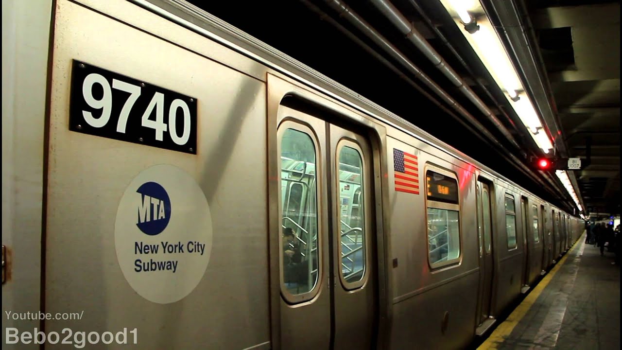 New York City Subway: IND R160 (E) & (F) Trains at W. 23rd St (6th Ave ...
