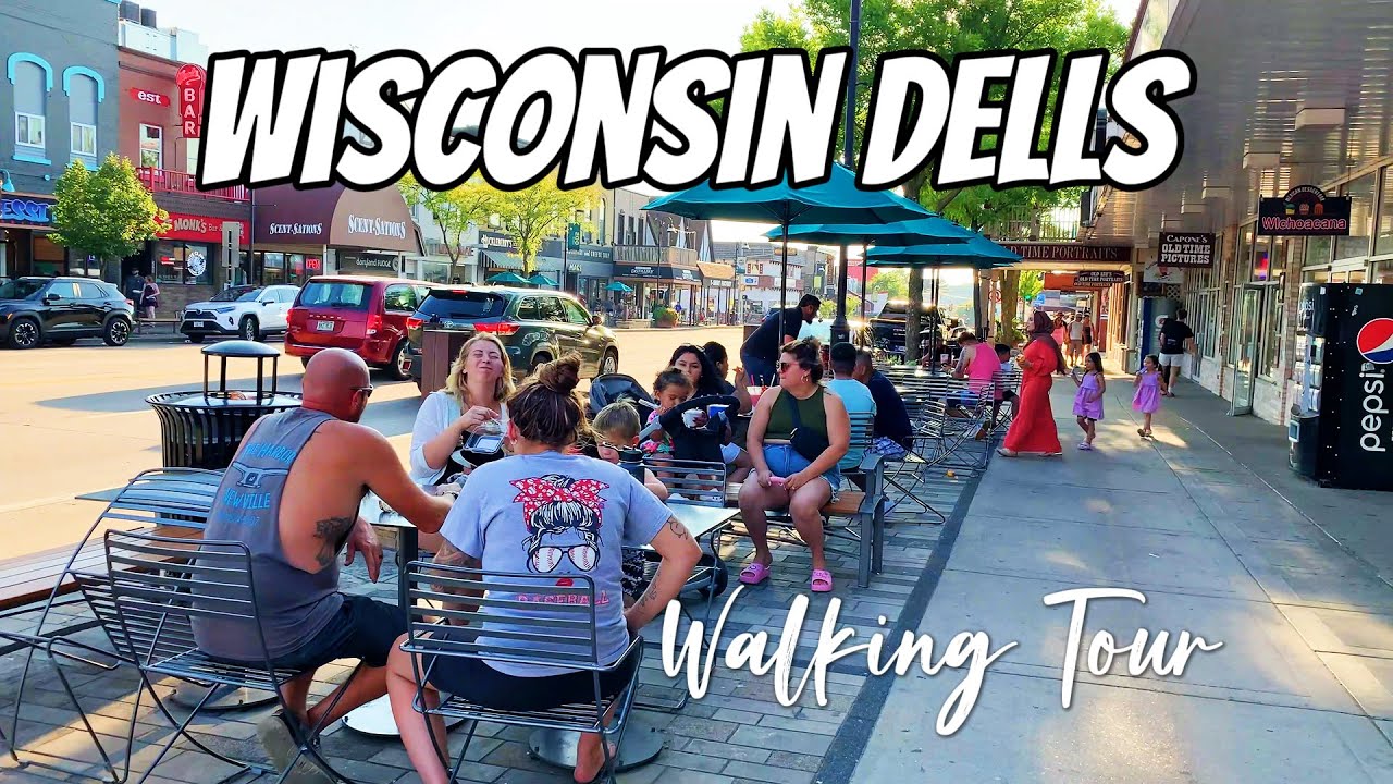 Walking in Wisconsin Dells , Wisconsin, USA 🇺🇸4K / downtown Wisconsin ...