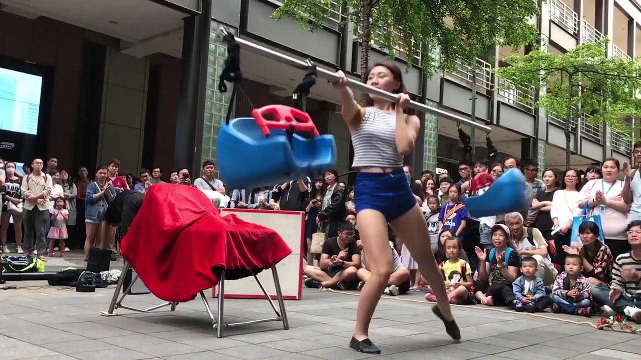 AMAZING STREET PERFORMERS 2017 #1 - YouTube