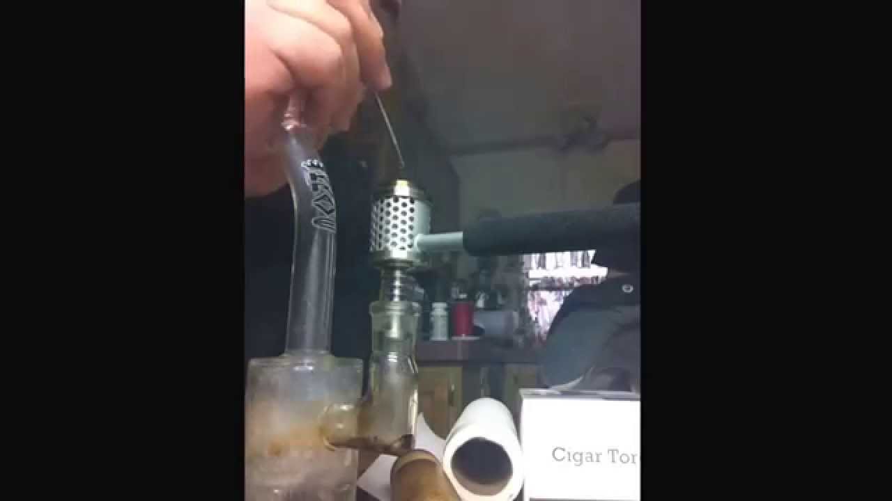 dAbs off the new Dab Joy nail. - YouTube