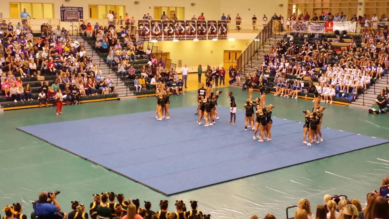 River Bluff HS Varsity Cheer, Battle at the Bluff, October 17th, 2016 ...