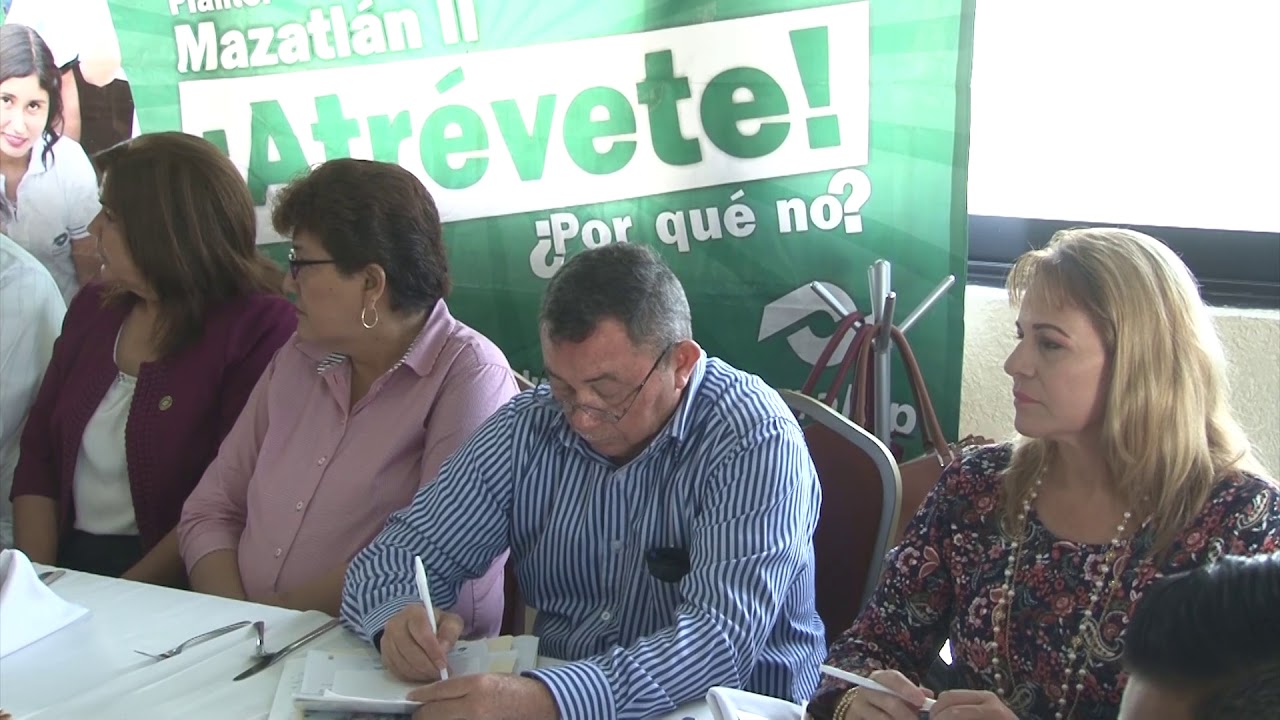 Conalep II ofrece preparatoria con carrera técnica - YouTube