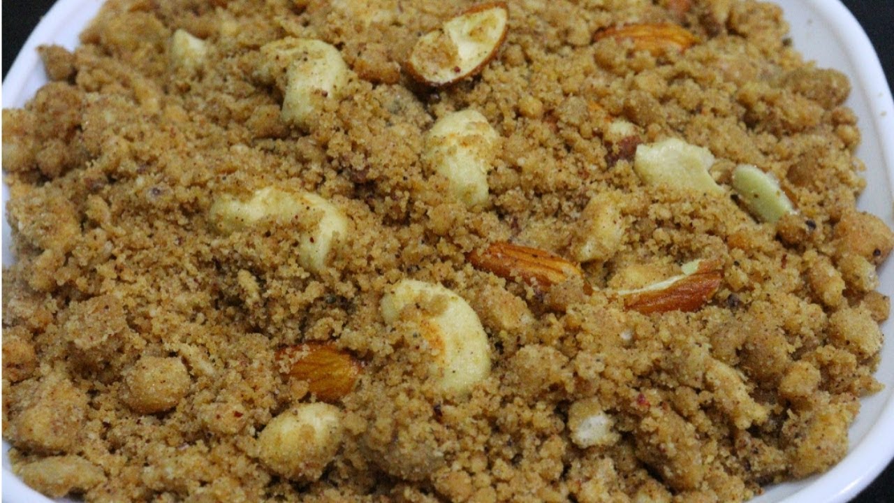 Panjeeri recipe-Authentic Panjeeri Recipe-आटा कमरकस गुड़ से बनी पंजीरी ...