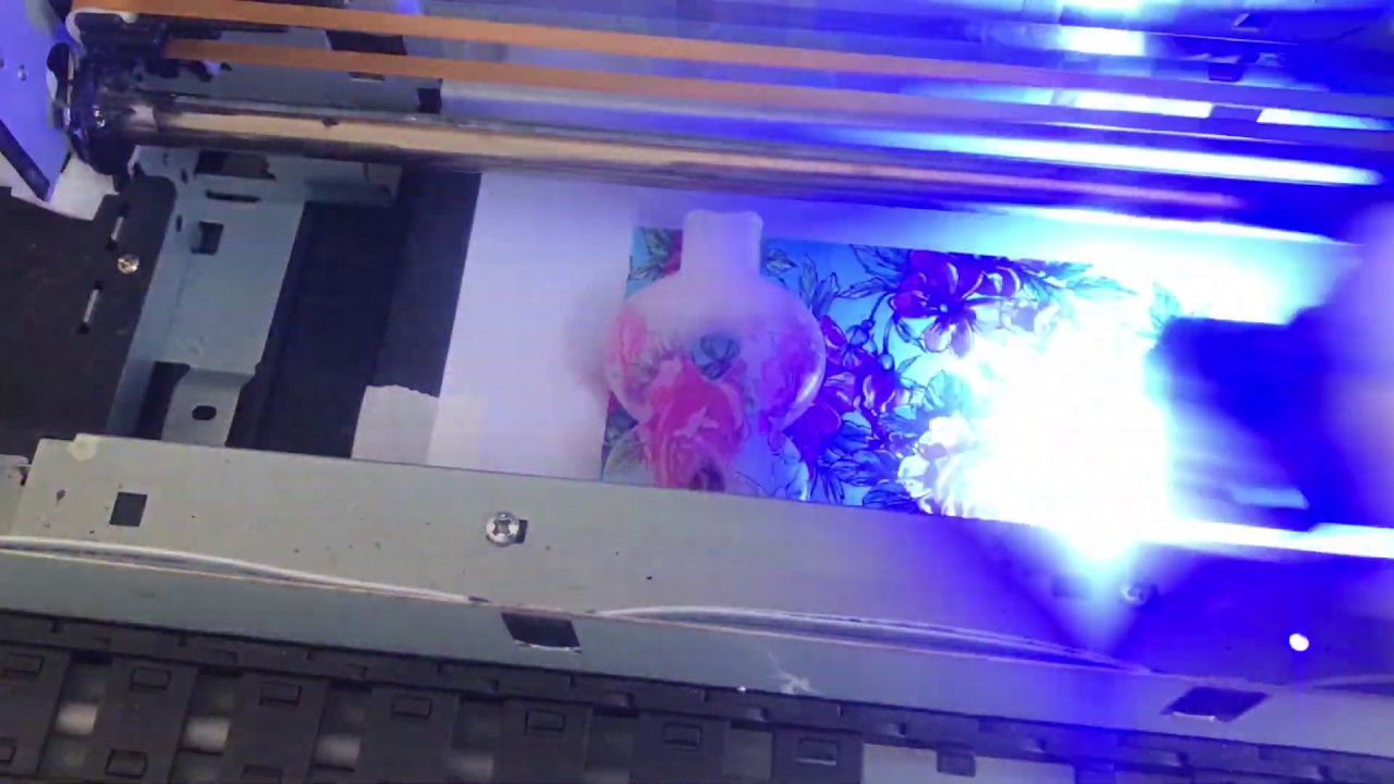 Airwren uv printer prints on the candle and Colorful - YouTube