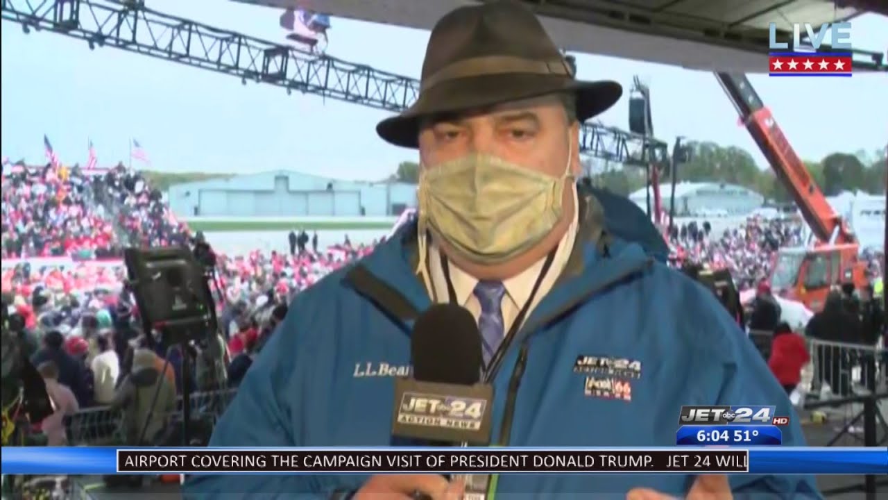 Scott Bremner Live from the President Trump Rally - YouTube