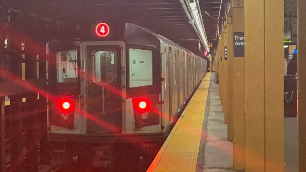IRT R62 R142/A on (3) & (4) trains at Franklin Avenue - YouTube