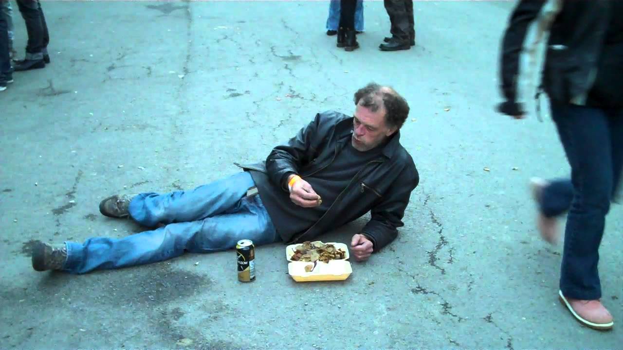 Welsh Motorcycle Show Builth Wells 2011 048.MP4 - YouTube