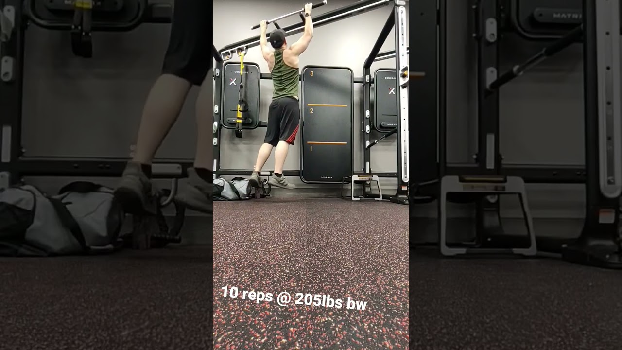 10 pullups @ 205lbs bw - YouTube