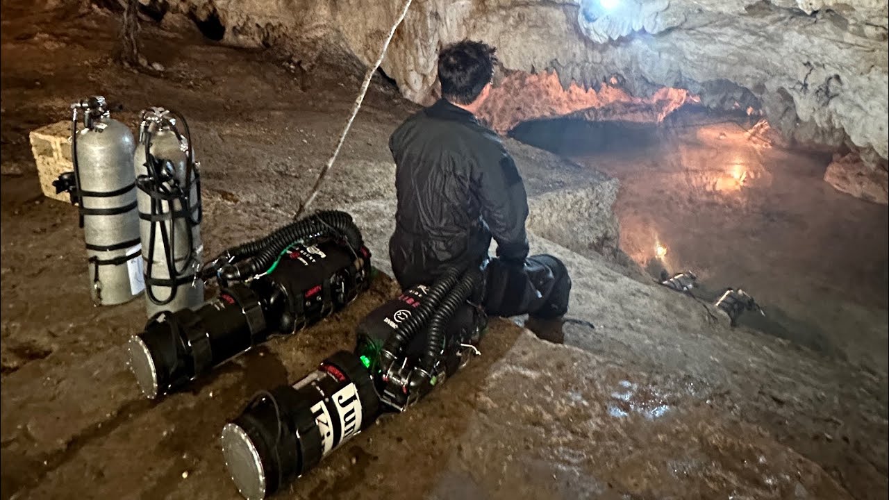 CCR Liberty Cave Diving in Cenote Xulo ( Mexico 2023 ) - YouTube