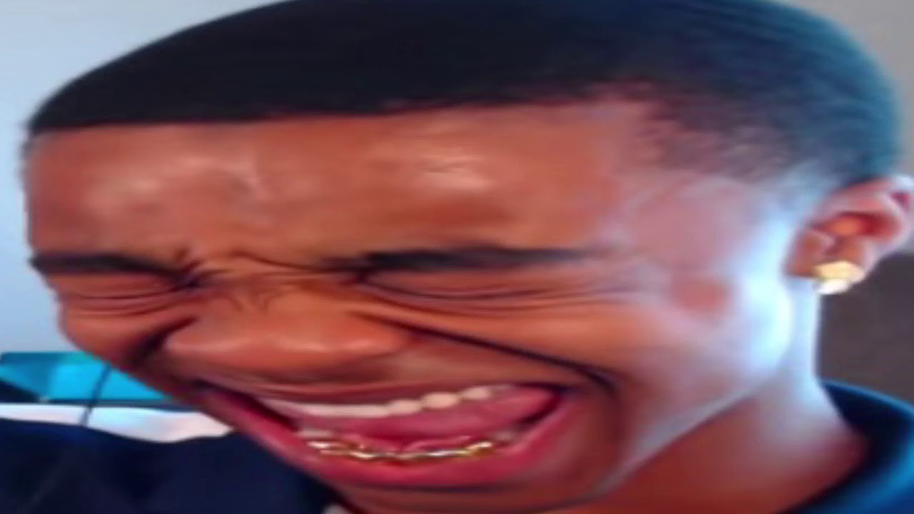 FlightReacts-Broken Boi Boi(Earrape) - YouTube
