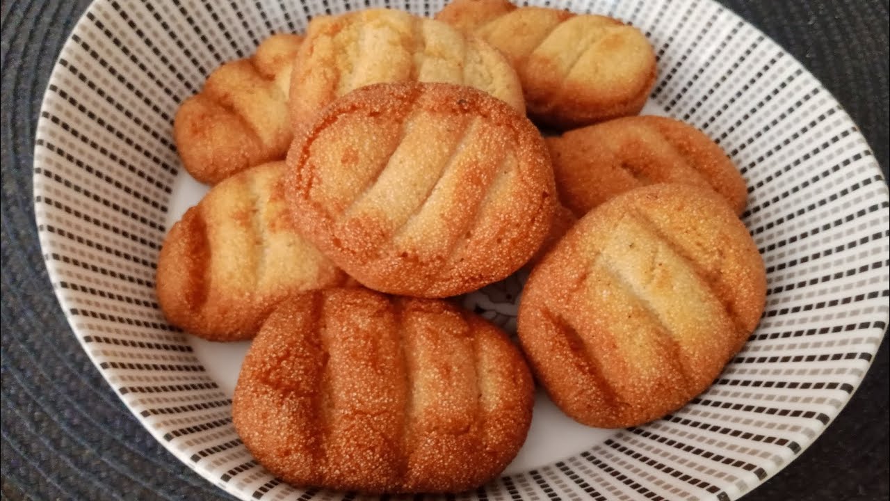 Homemade soji biscuits Recipe | Semolina Biscuit |Easy snack - YouTube