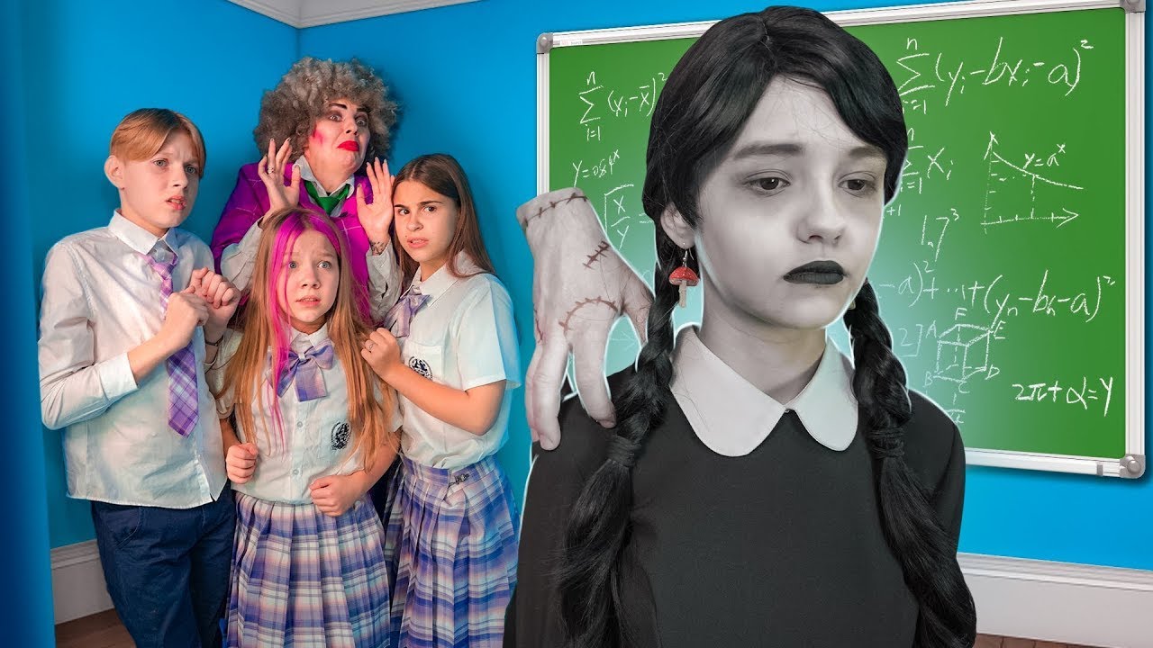 Mercredi Addams à l'école normale! | Mon meilleur ami Wednesday dans la ...