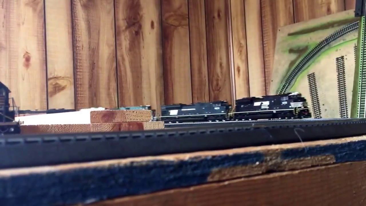 HO Scale NS Double Stacks - YouTube