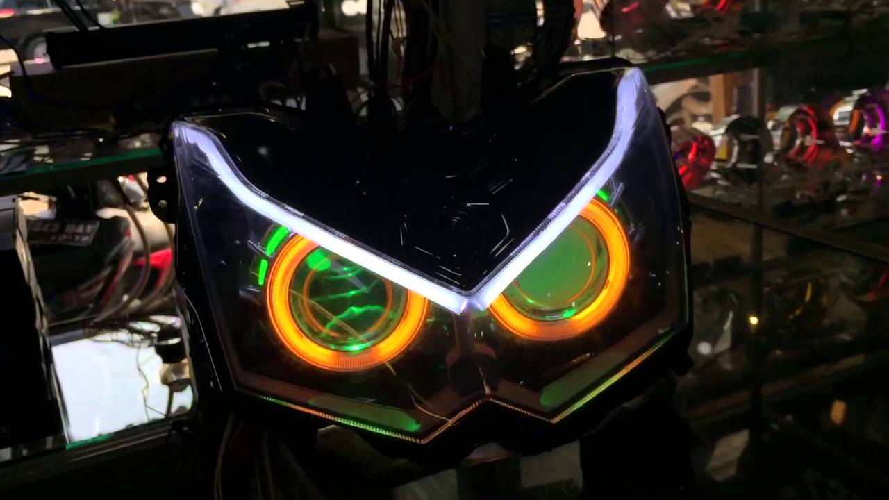 Kawasaki z1000 with aes 6 headlight review - YouTube