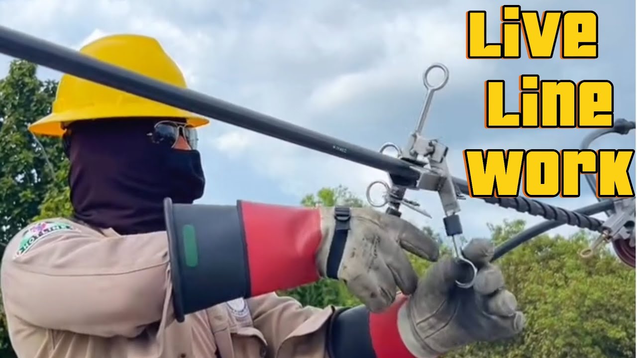 Live Line Work #usaviews #usa #usaelectrician - YouTube